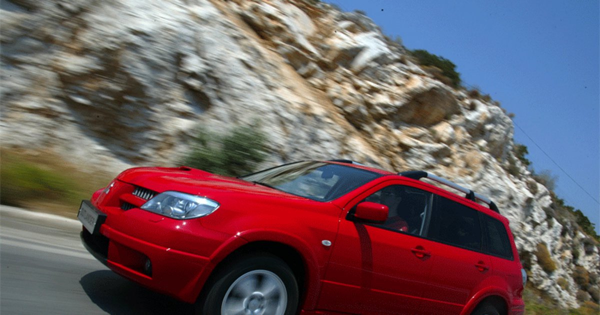 Νέο Μitsubishi Outlander Turbo