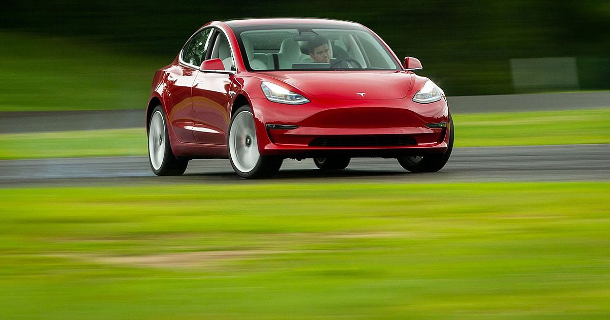 Performance Pack για το Tesla Model 3