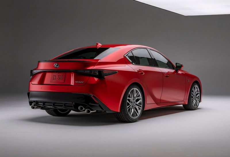 To Lexus IS 500 F V8 5 000 Cc