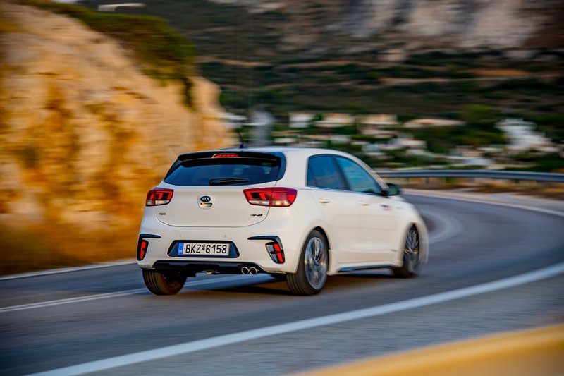 2021 KIA RIO 1.0 TURBO 48V HYBRID 120 PS 7DCT «GT-Line» - Δοκιμή, Τιμές ...