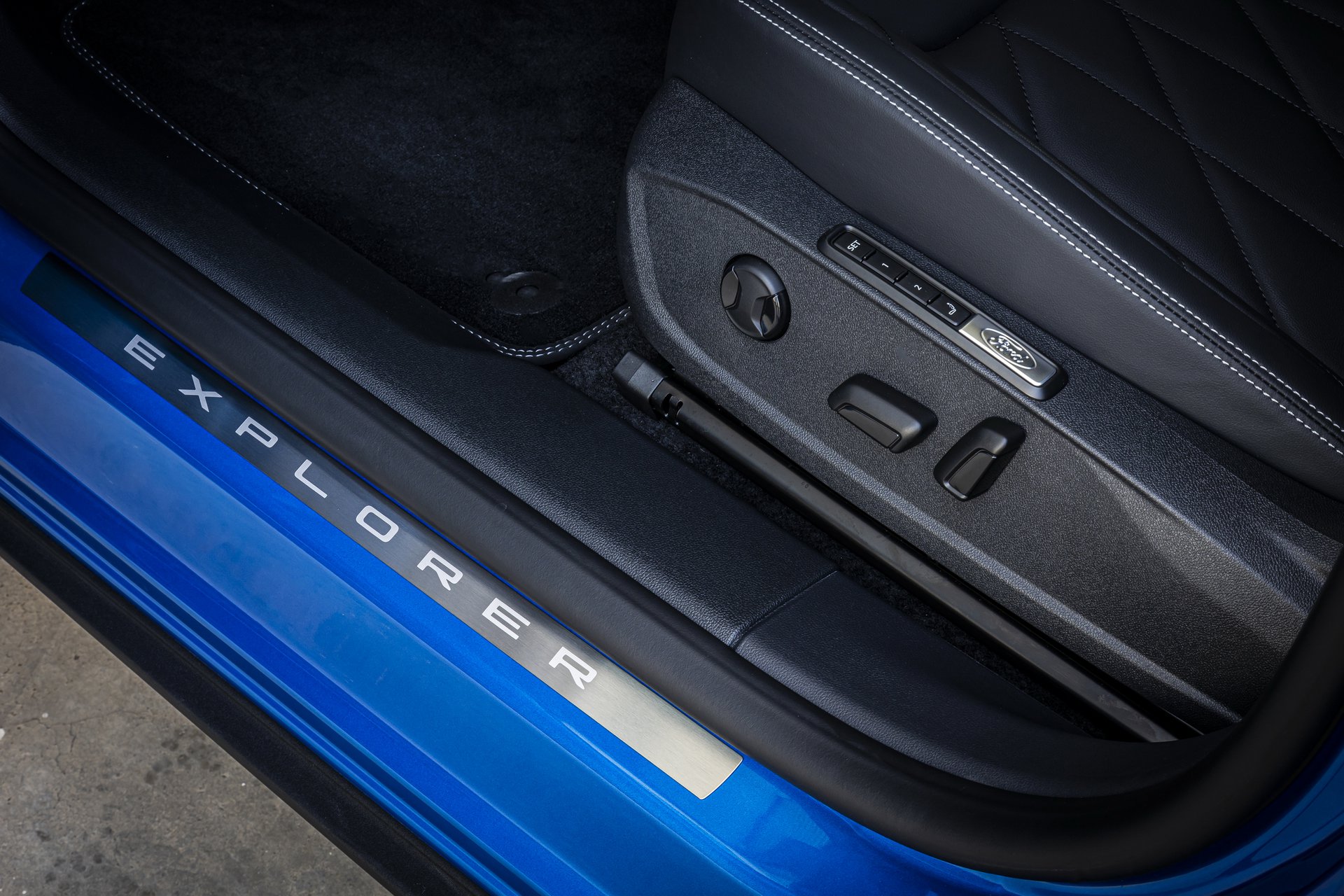 2024 FORD EXPLORER 77kWh 286PS RWD - Δοκιμή, Τιμές, Τεχνικά ...