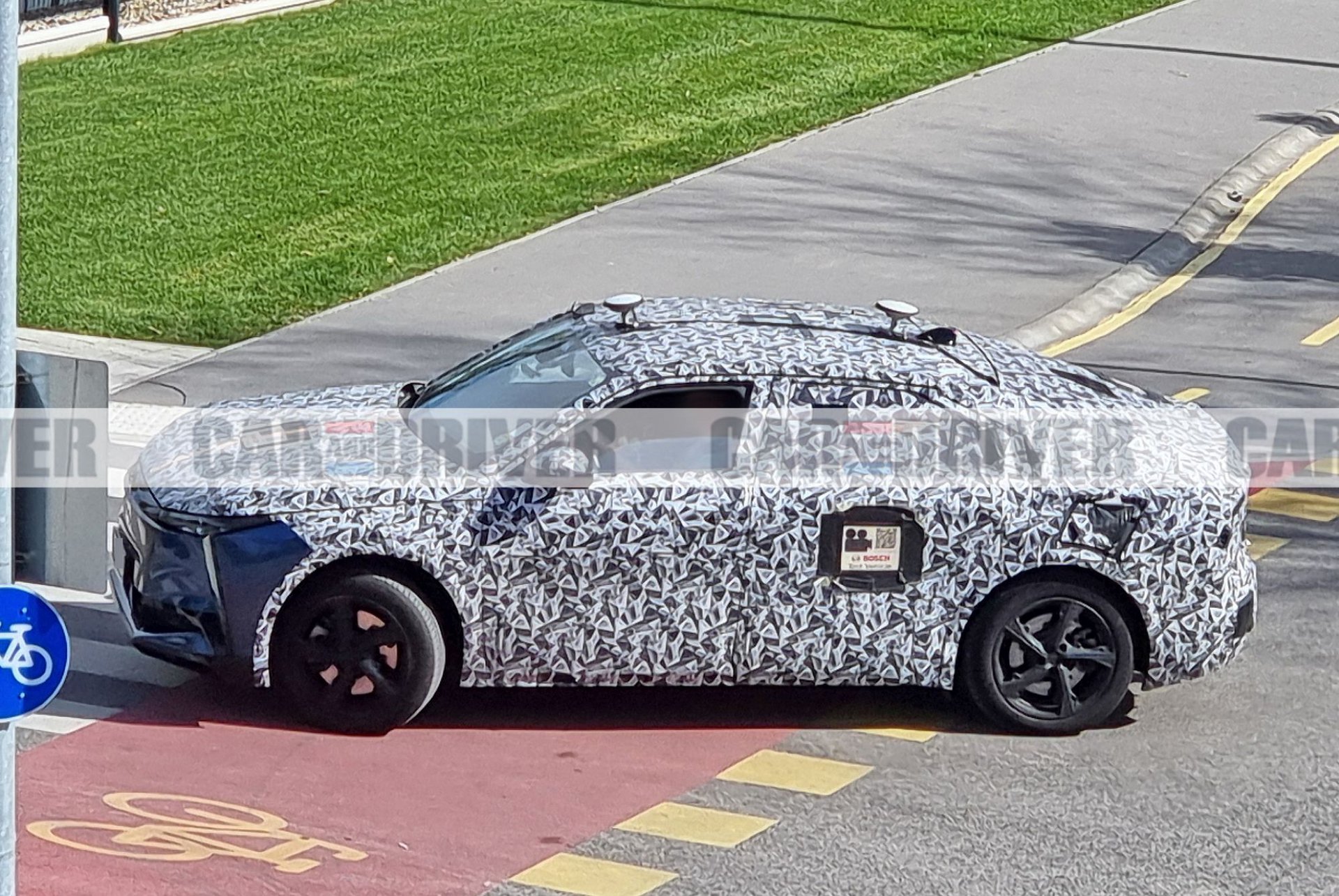 Η νέα DS 8 έρχεται με 700 km αυτονομίας - Πότε μπαίνει στις εκθέσεις ...