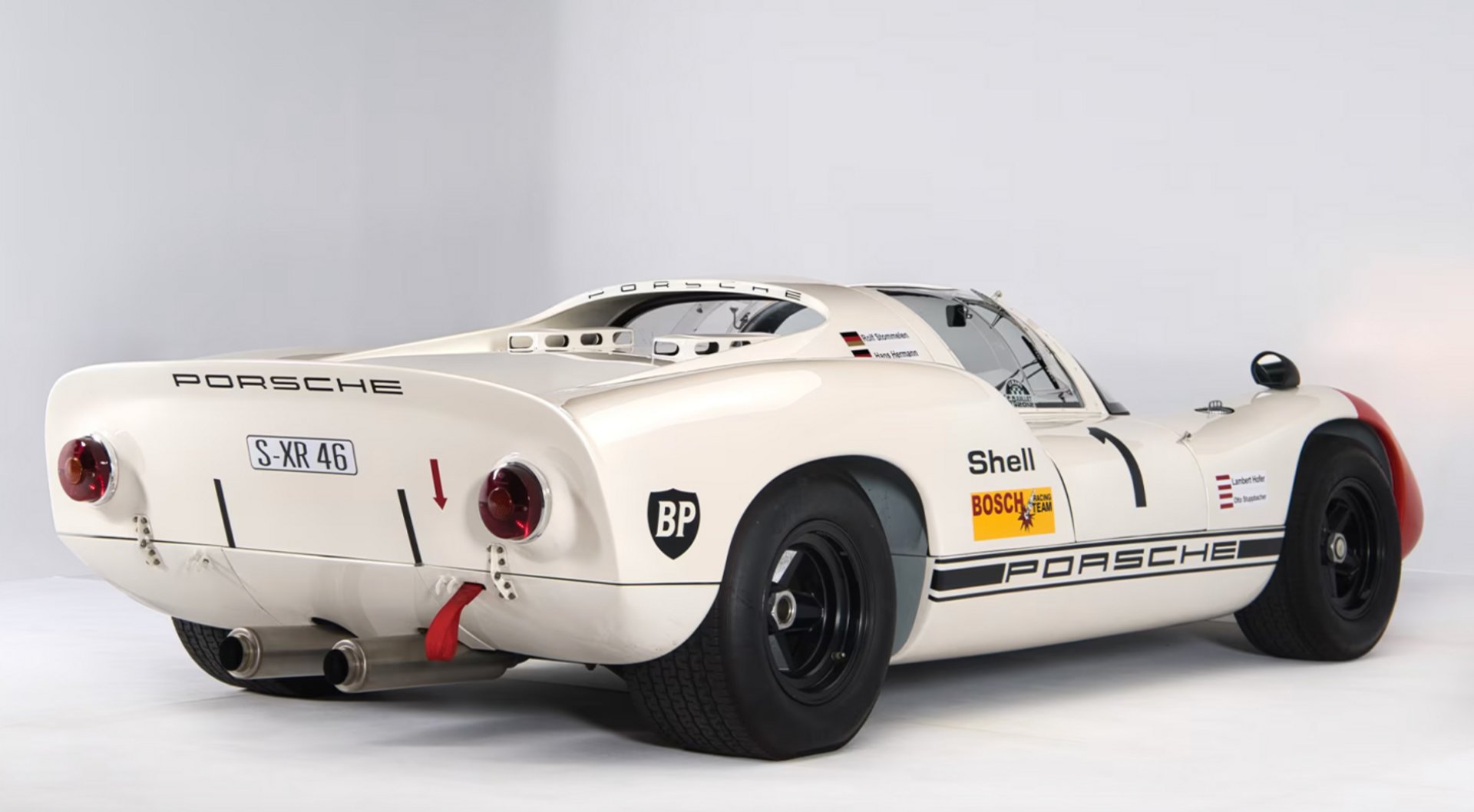 Αυτή η Porsche 910 οδηγήθηκε από τον Niki Lauda και ψάχνει το νέο της ...