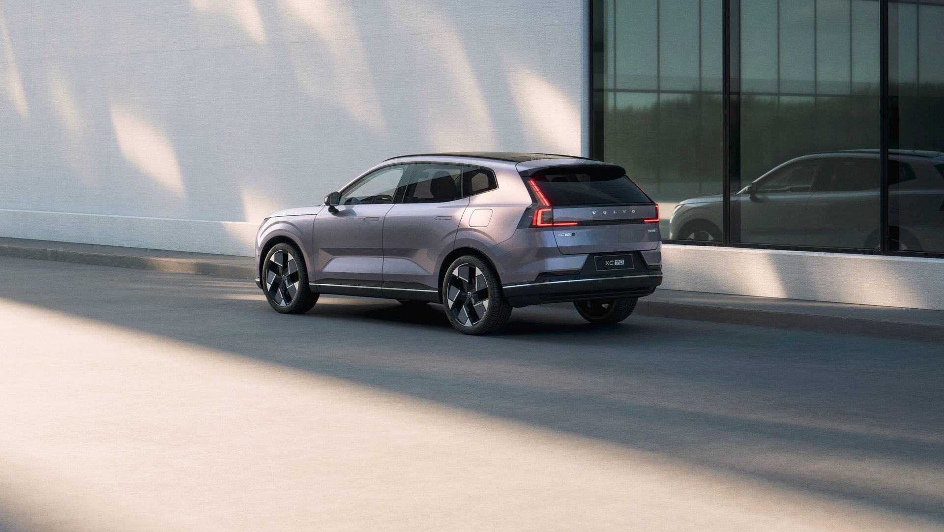 2025 VOLVO XC70 PHEV - Δοκιμή, Τιμές, Τεχνικά | caranddriver.gr